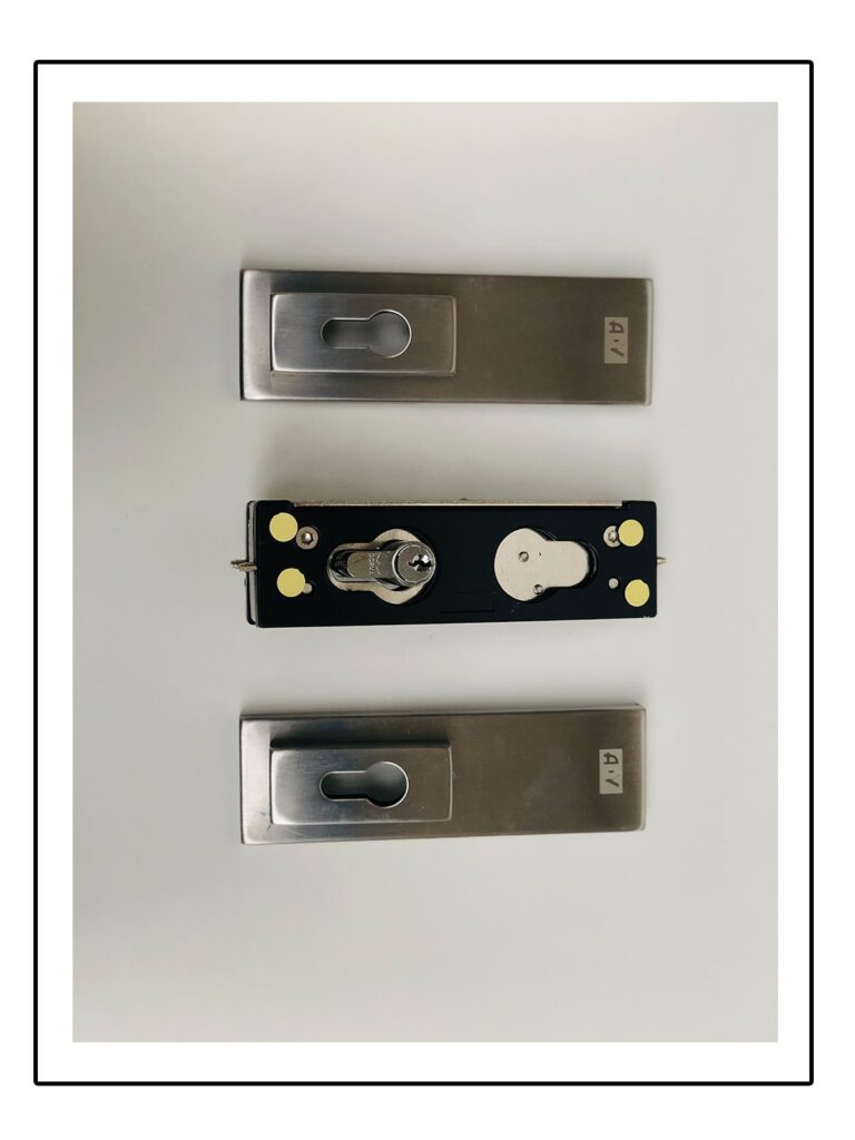 Glass Door Corner Lock Patch Fitting | Advfasteners.co.uk